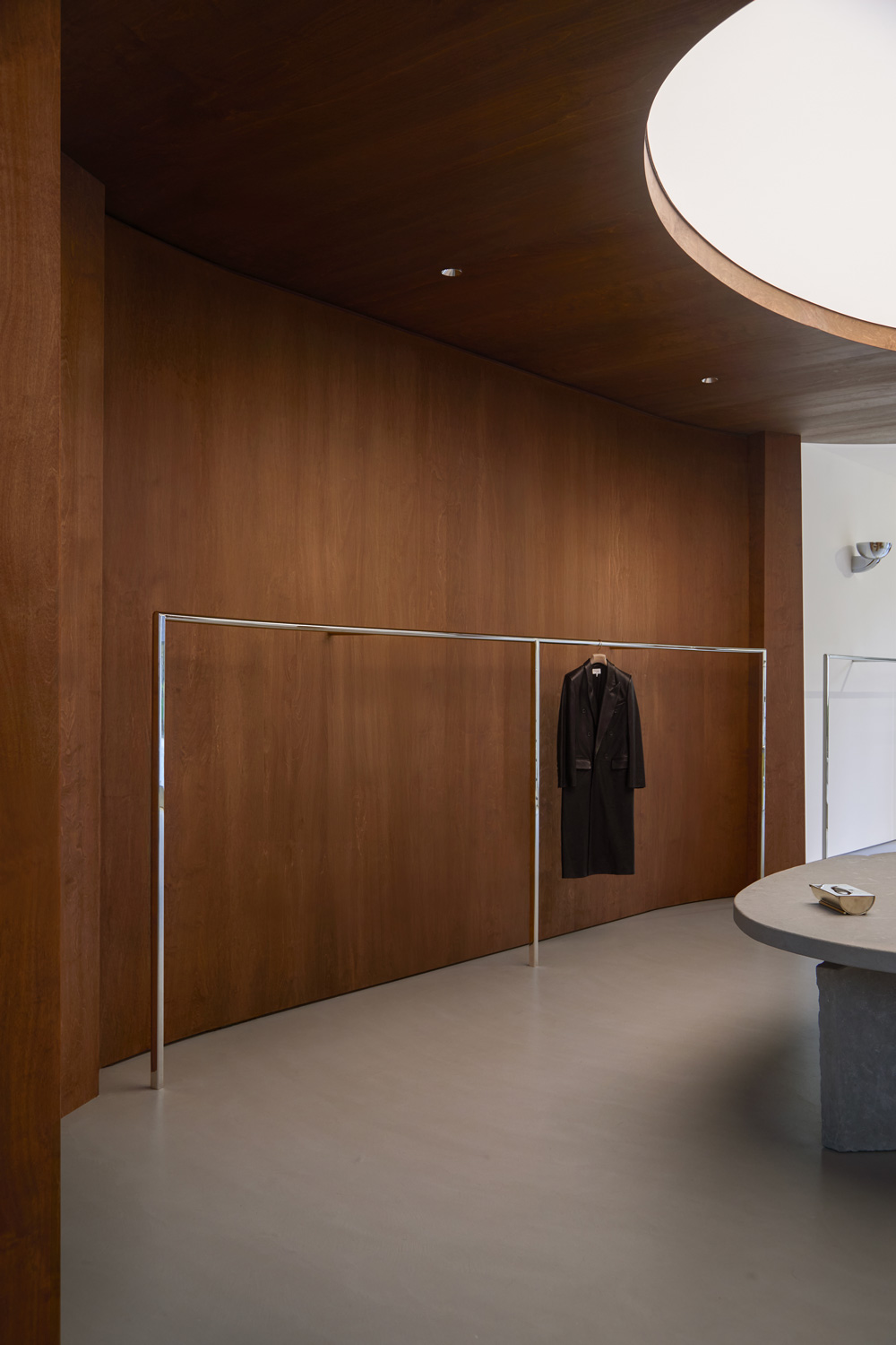 Frame Store - Idealwork - Pavimenti e rivestimenti in cemento